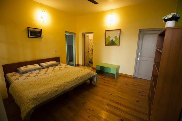 The Green Cocoon - Dharamshala