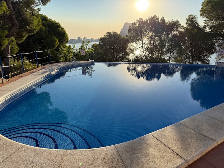 Vakantiewoning Eerste Lijn Met Prachtige Zeezicht - Calpe