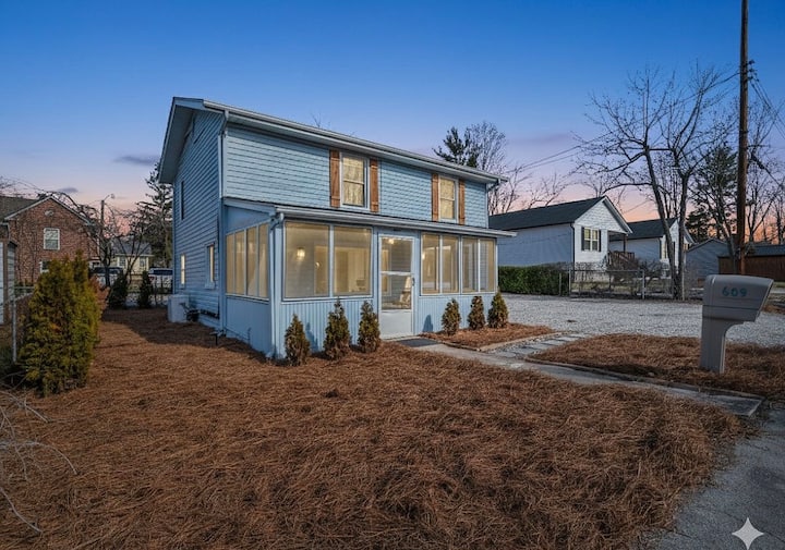 Le Bleu Walking Distance To Downtown Hendo - Hendersonville, NC