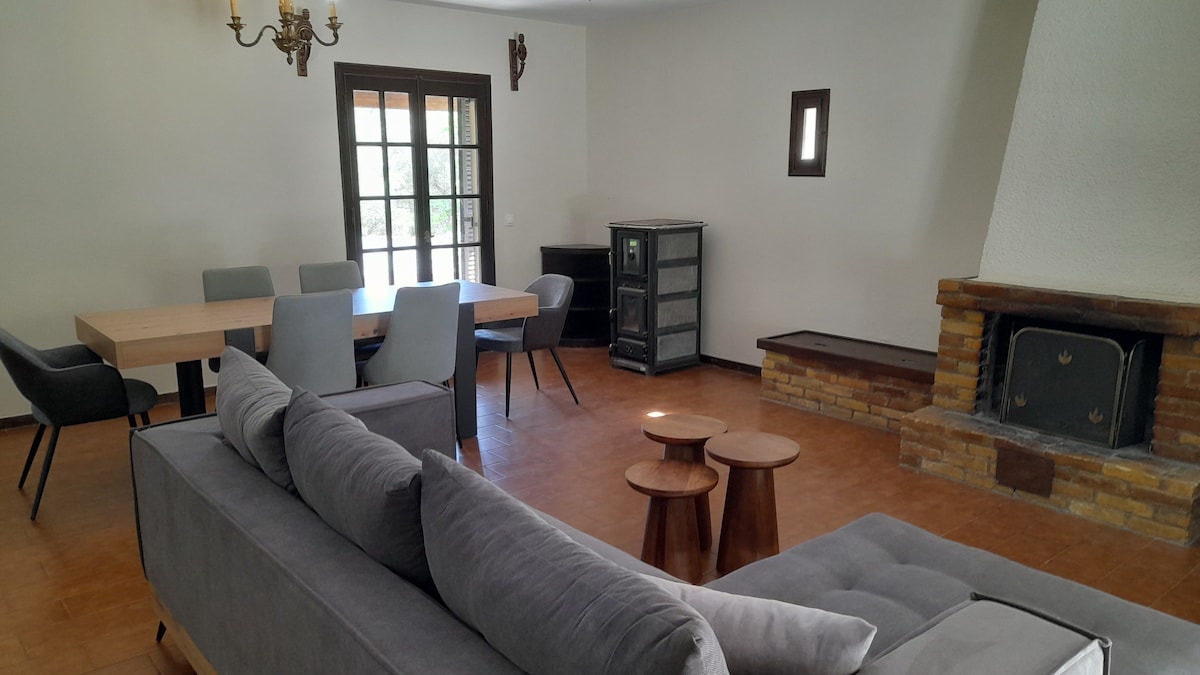 Mea Terra (Vida en el Sol) - Departamentos en renta en Agios Georgios ...