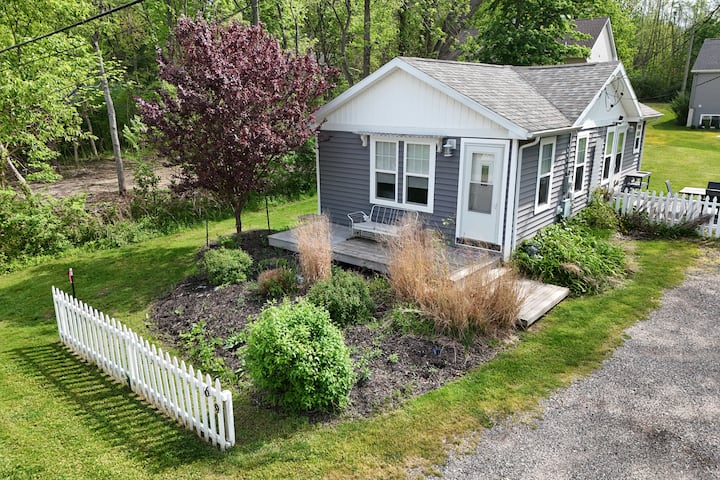 Blue Haven: 2br South Haven Retreat - South Haven, MI