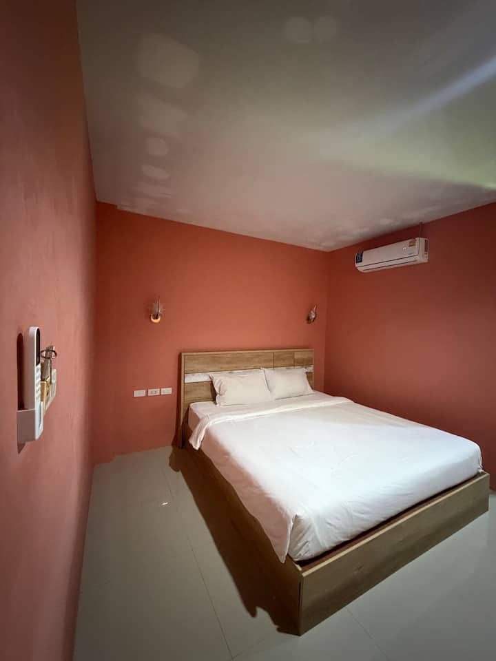 Friendly People, Cozy Living! - Phuket