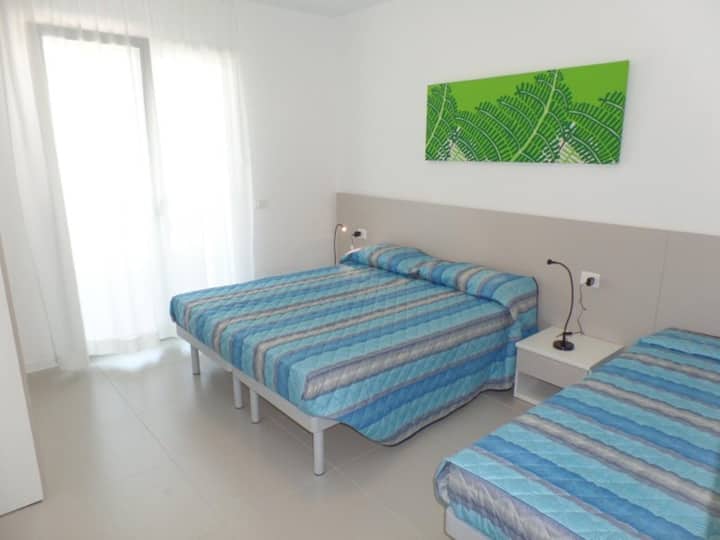Maison De Vacances Spacieuse Avec Terrasses Privée - Bibione