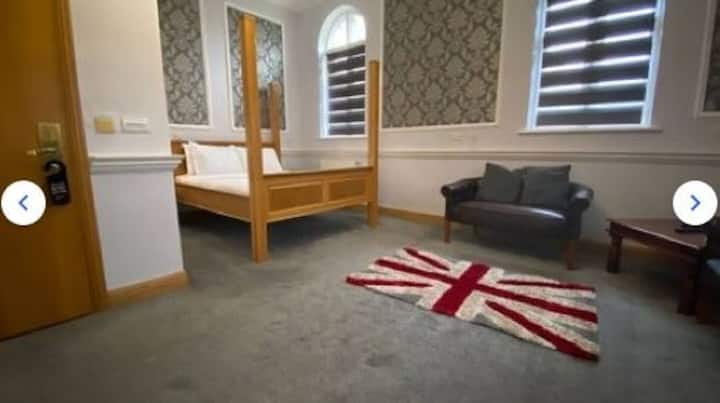 Deluxe Double Suite - Windsor