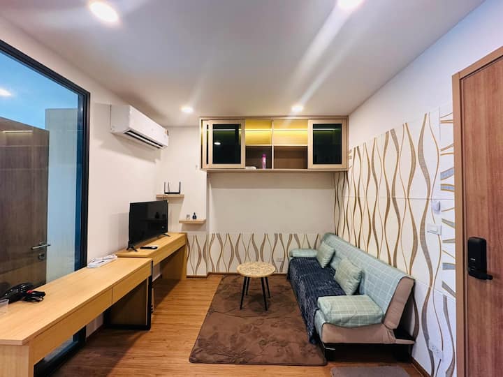 Network Highrise Bangkok Central With Boat Taxi - Min Buri