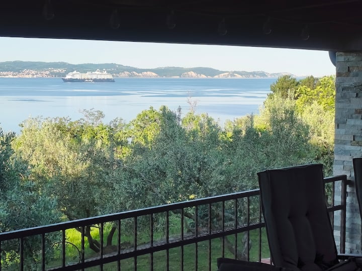 Robinia App Ankaran – Relax By The Sea And Nature - Ankaran