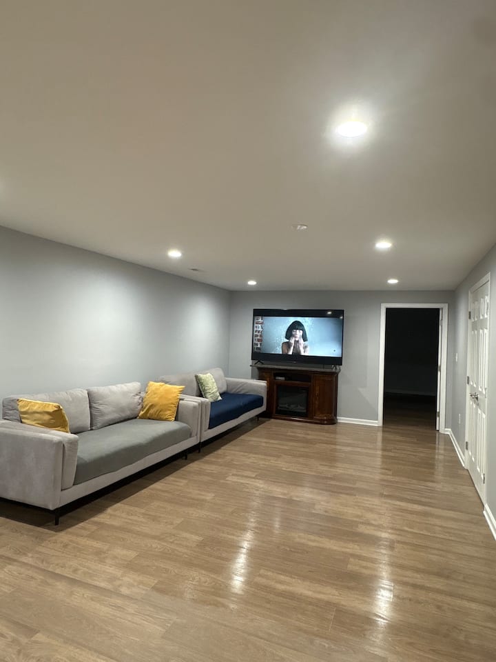 Basement Apartment In A Beautiful Neighborhood - Winchester, VA