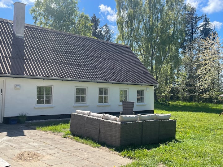 Uggerby
Landlig Idyl Nær Skov Og Strand! - Hirtshals