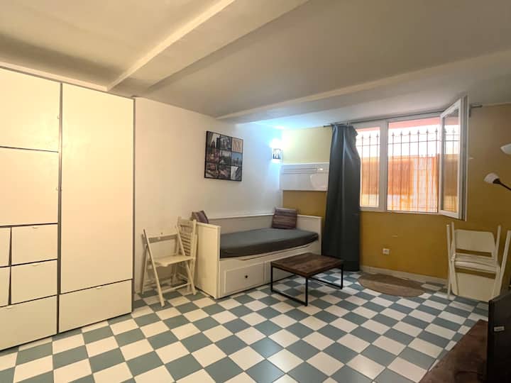 Studio Au Cœur De La Provence - Centre Médiéval - Pourrières