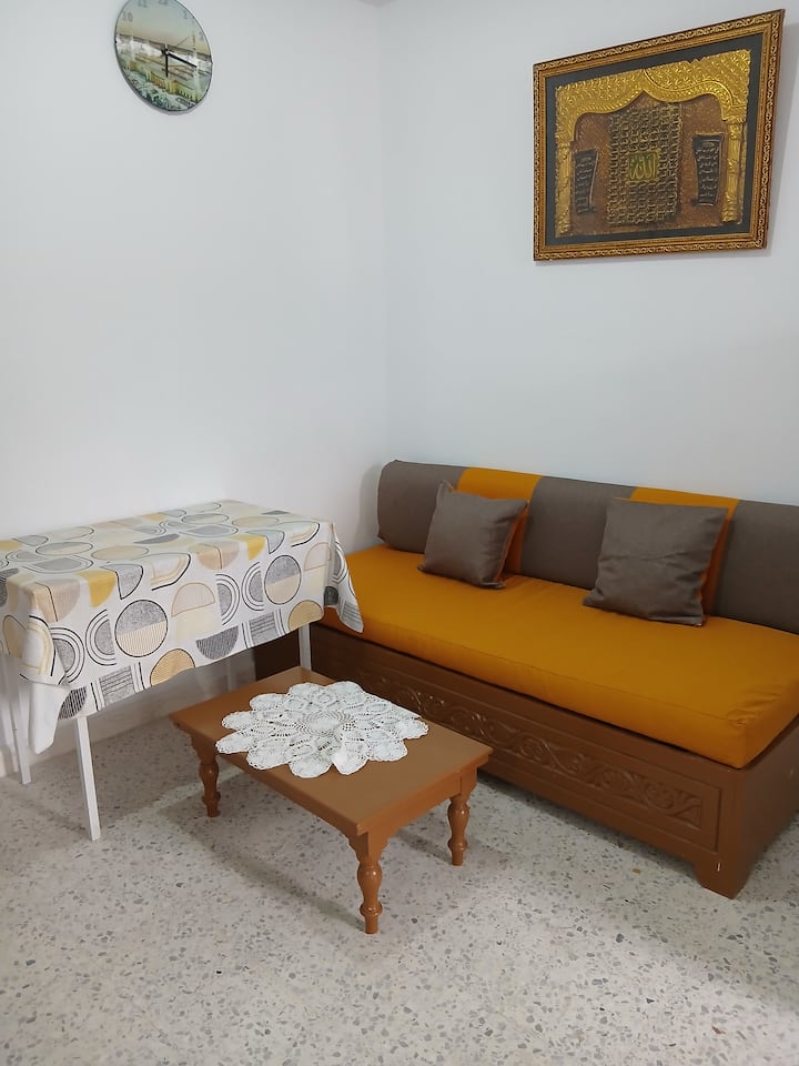 Maison à Louer Au Centre Ville Et Près De Marina - Monastir