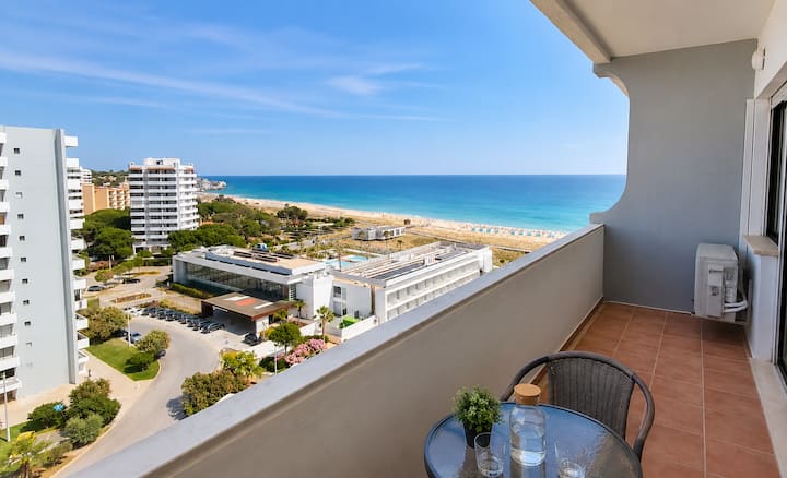Apartamento T1 Com Vista Mar, Conforto Em Alvor - Alvor