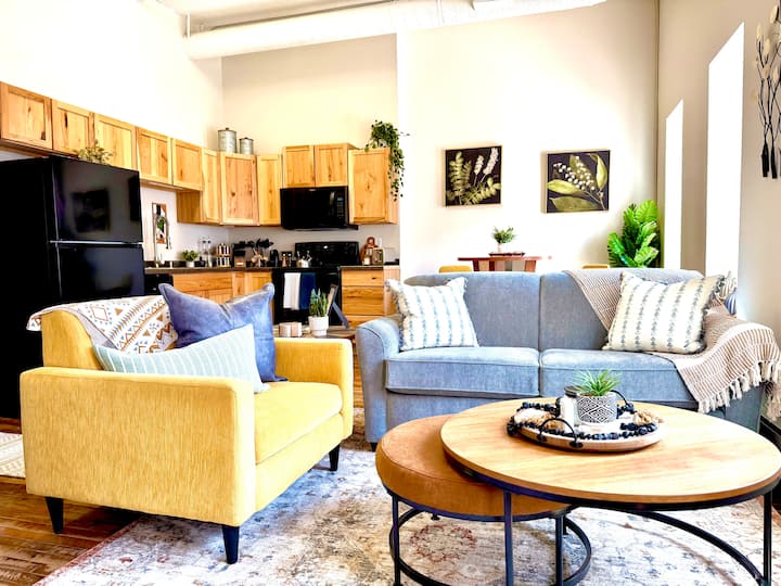 Lake Avenue Lofts- Cascade In Canal Park - Duluth, MN