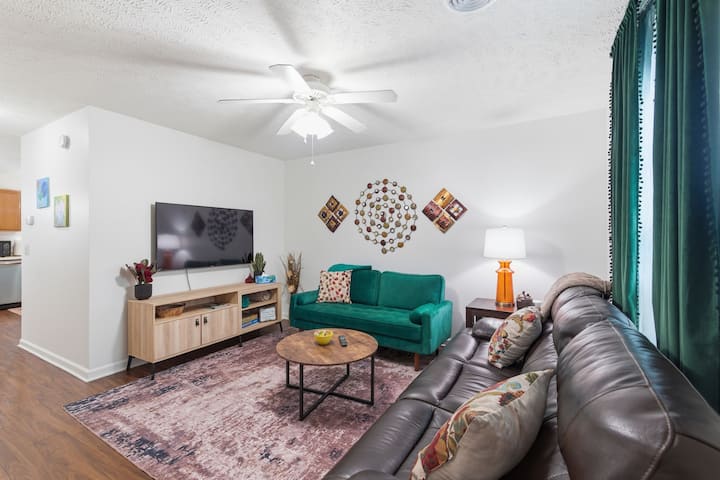 Stay Near Miller Coliseum - Murfreesboro, TN