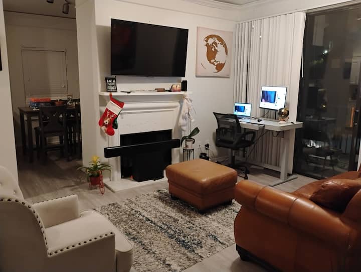 Home Away From Home - Arlington, TX