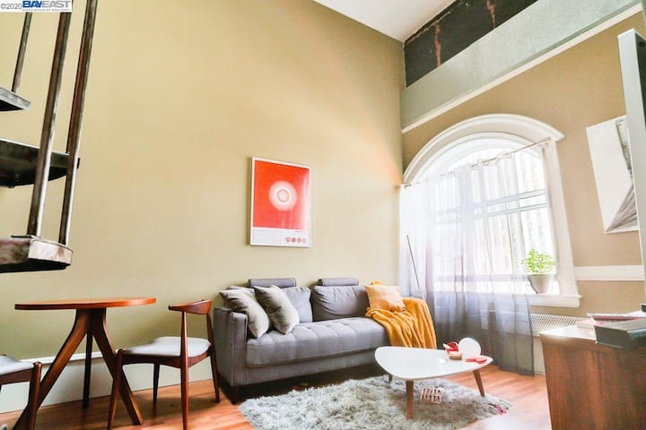 Bright Spacious 1 Bd + Loft Penthouse; Central Sf - San Francisco