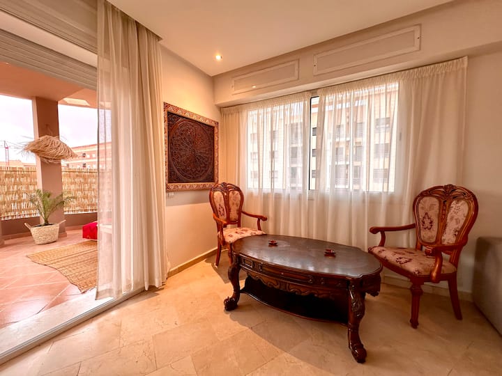 Appartement Moderne Avec Terrasse Proche Gare - مراكش