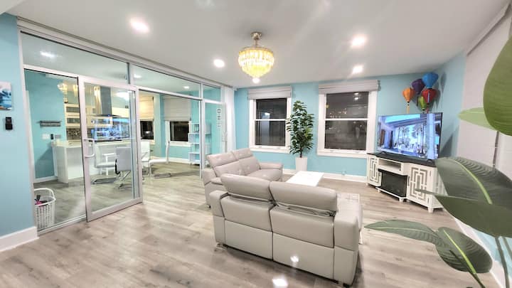 Luxury Condo With Ocean & City View - Long Beach, CA