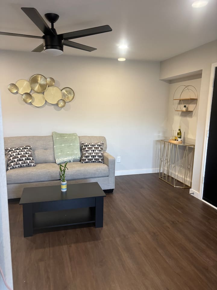 The Casa Greenville - Dallas, TX