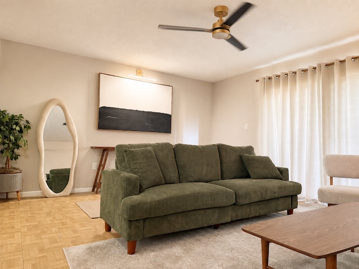 The Grove | Spacious Villa | 3 King Beds | Comfort - Altamonte Springs