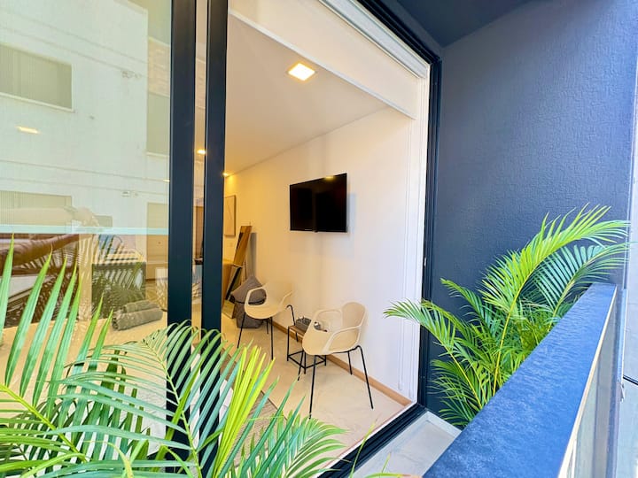Apart Studio With Private Balcony | Jacuzzi & Gym - Quito (Ecuador)