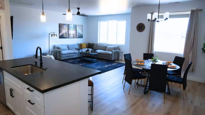 Spacious 3br Near Sedona, Jerome & Wine Country - Cottonwood, AZ