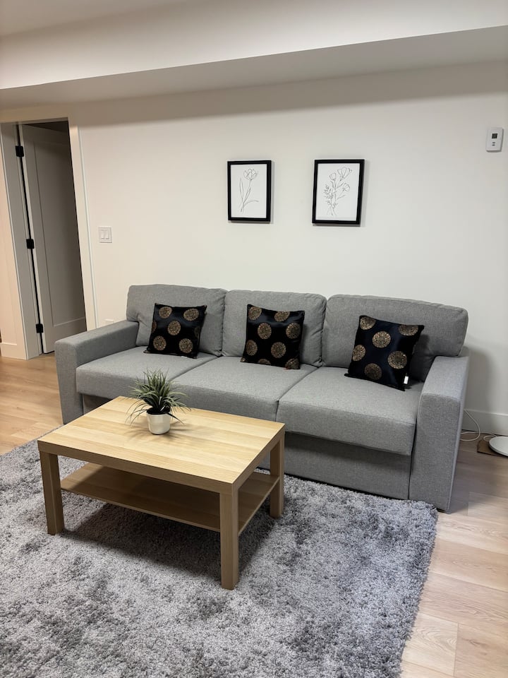 Modern/private 1-bdrm Suite In Tsawwassen, Delta - デルタ