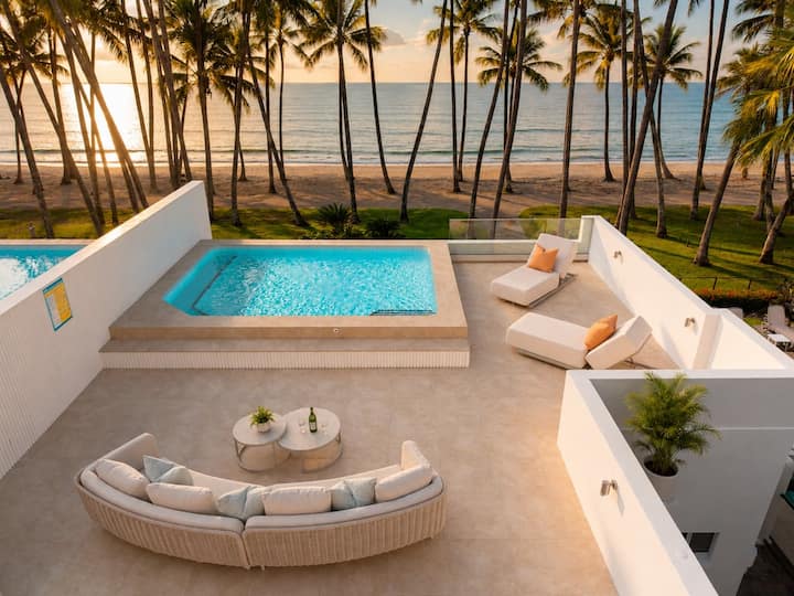 Belle Escapes Alamanda's Jewel - Palm Cove
