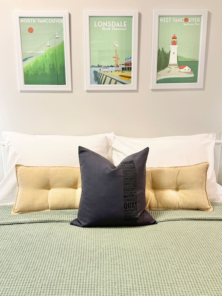 Cozy Studio In The Heart Of North Vancouver - North Vancouver