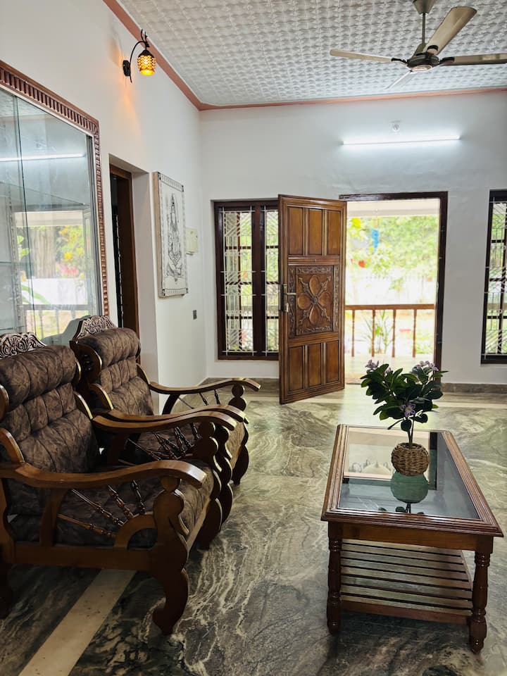 Villa Lemon, North Cliff - 6bhk Apartment - Varkala