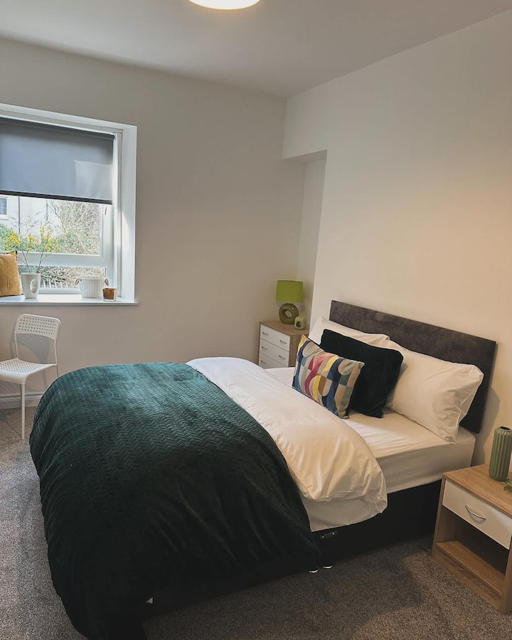 7 Bedroom Property - Aberdeen