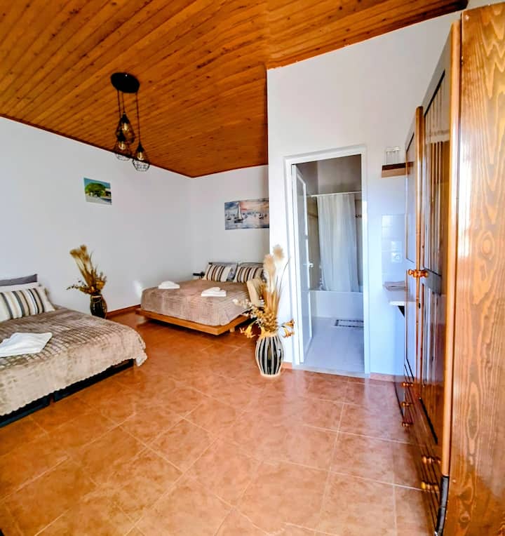A Small Paradise Only 15 Metres Away From Beach. - Lindos