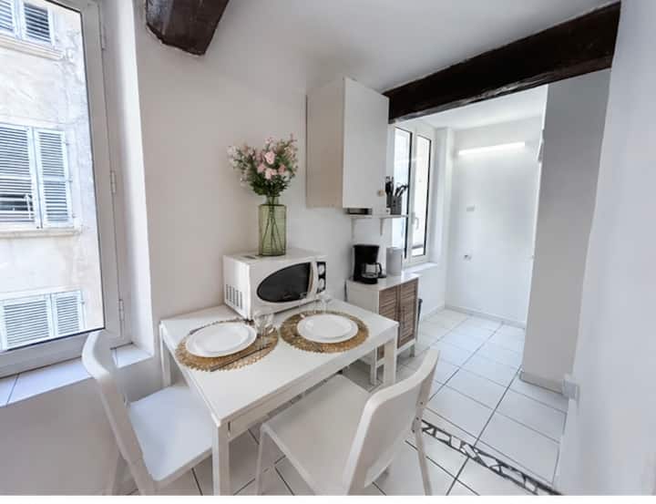 Studio Au Cœur De Toulon Pour 2 Voyageurs - La Garde