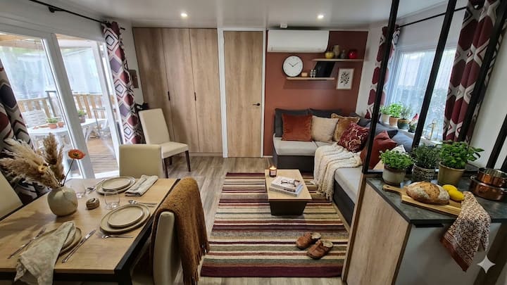 2023 Mobile Home, 8p & 1 Brm, Full Terrace - Gastes