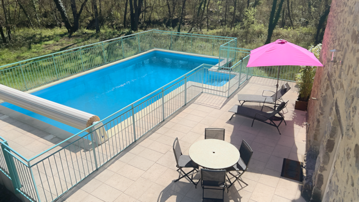 Gîte 3 Personnes Avec Piscine Proche Cévennes - Anduze
