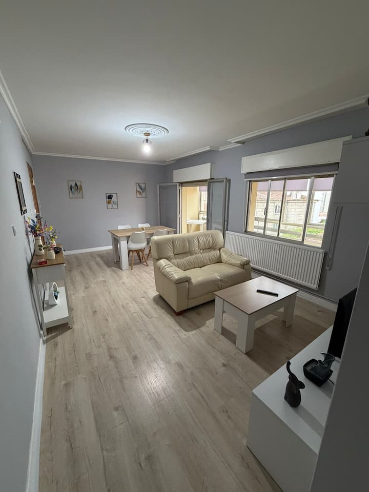 Apartamento Con Encanto En Ubicación Ideal - Marín