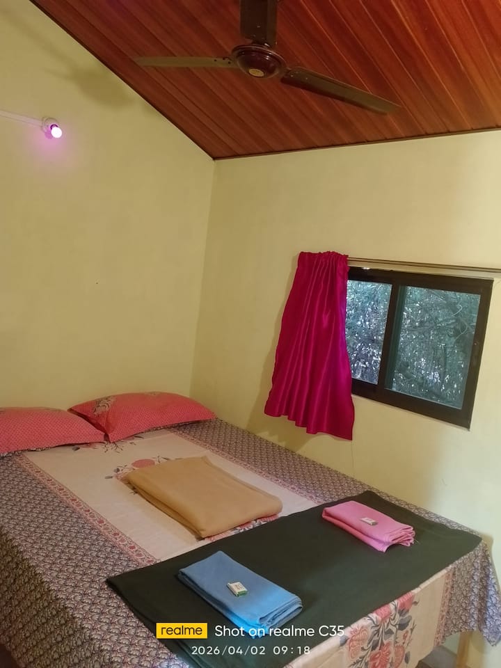 Willies Beach Front  Stay - Gokarna