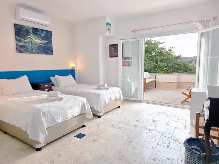 Private Room W. Own Entrance &Bath, Shared Terrace - Turgutreis
