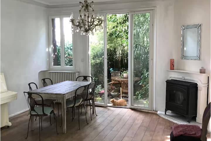 Maison De Charme Avec Cour Calme, Proche Rer A - Noisy-le-Grand