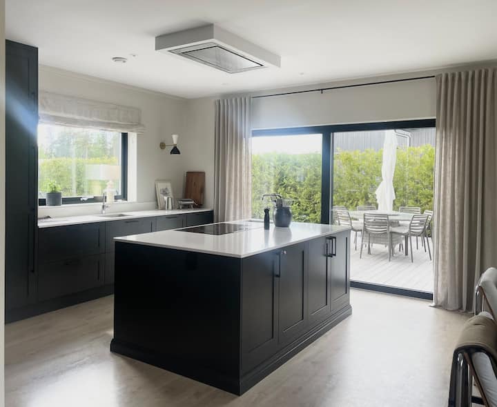 Villa Silverark -  Nära Allt I Centrum Och Naturen - Skellefteå