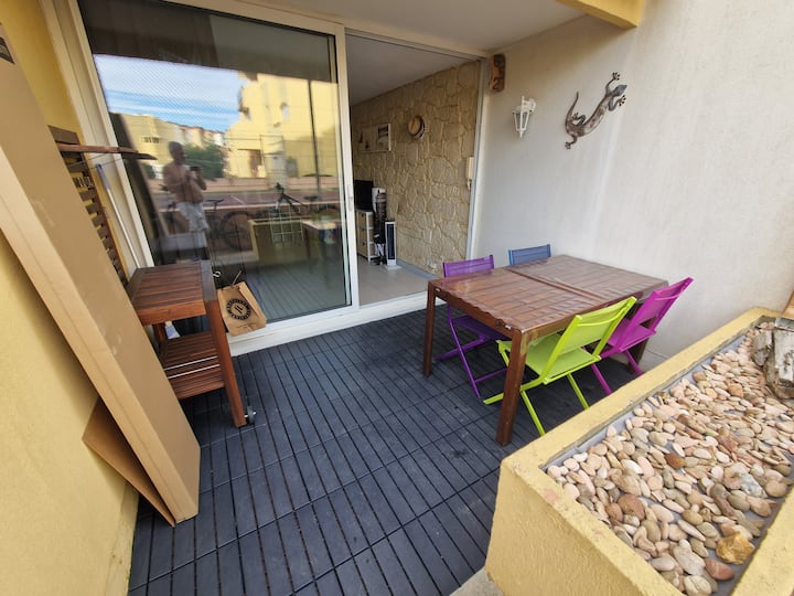 Grand Studio Cabine 31m2, Résidence Avec Piscine - Gruissan