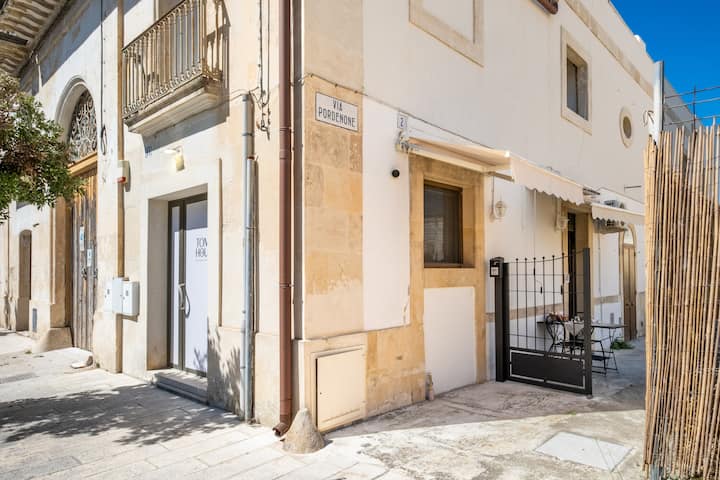 Toma House 14 - Galatina