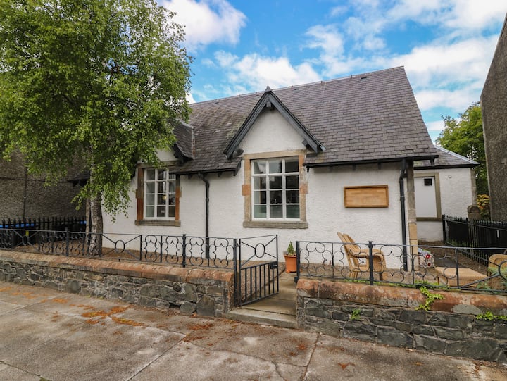 The Old School - Innerleithen
