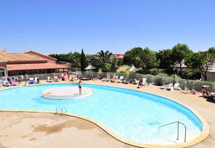 Maison Climatisée Avec Piscine Et Jardin. - Le Barcarès