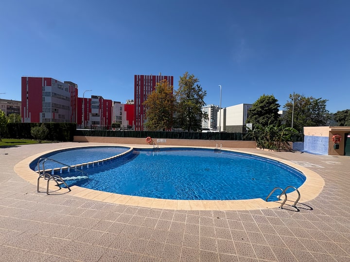 Apartamento Con Piscina, Pádel Y Cochera Privada - Gandie