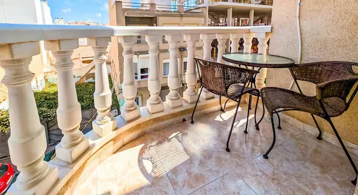 Splendid Apartment | Prime Location, 200 M Beach - Torrevieja