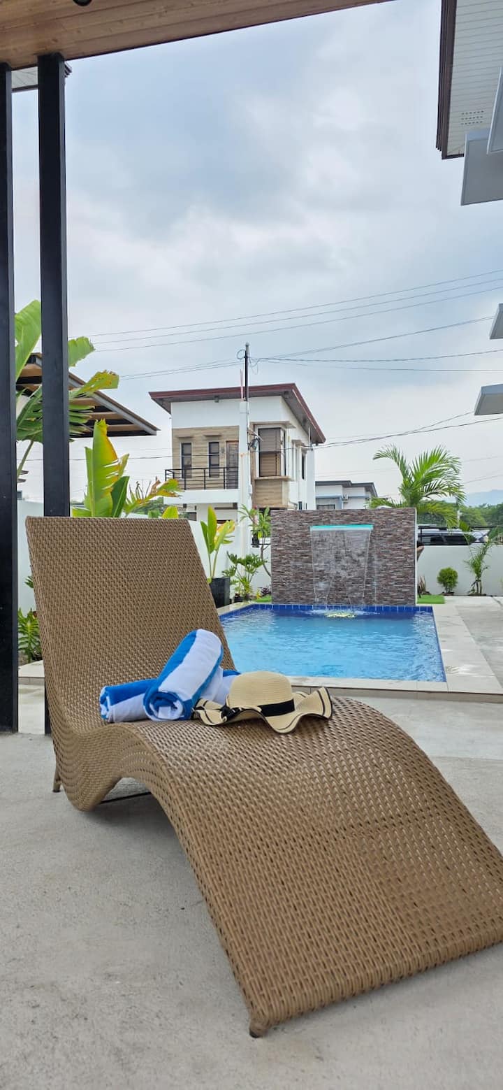 Casa Amafi. "Where Quiet Meets Comfort" - Laiya