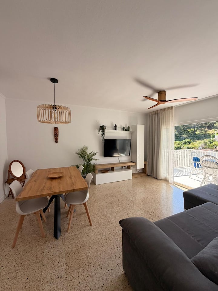 Apartamento Familiar En Cap. De Salou - La Pineda