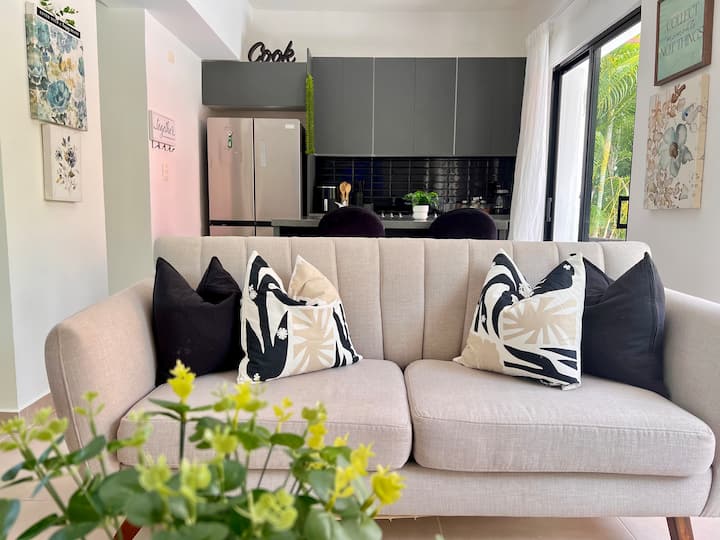 Palms Haven With Private Picuzzi At Vista Cana - Punta Cana