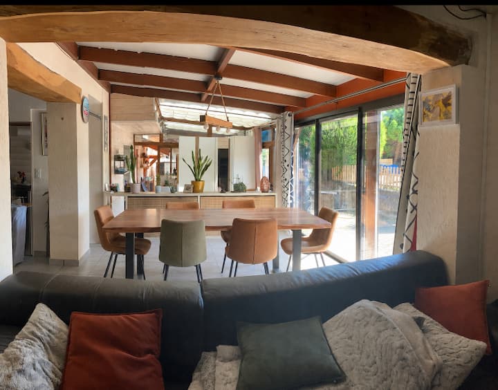 Maison Au Calme Avec Piscine. - Moirans