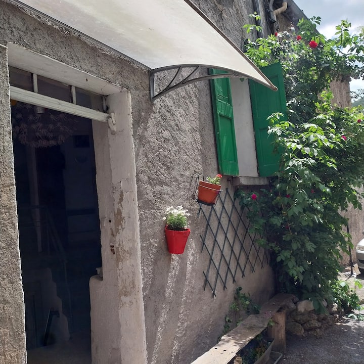 Apparemment Centre Du Village - Moustiers-Sainte-Marie